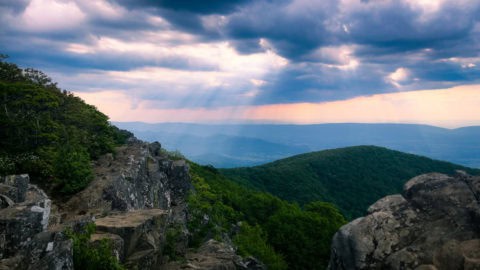 Hawksbill Summit: 3 Ways to Hike Shenandoah’s Highest Mountain - Comet ...